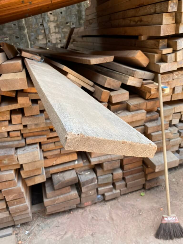 Prancheta de Angelim Pedra – Galuta Madeiras