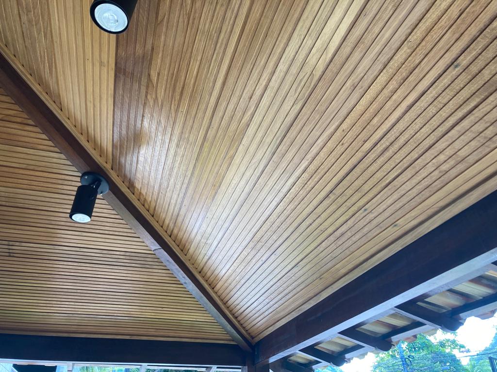 Forro Ripado de Madeira Tauari – Galuta Madeiras